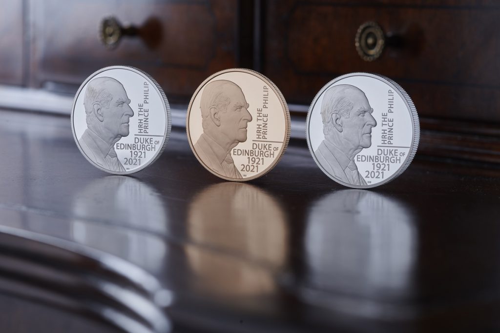 The Royal Mint unveils official commemorative coin celebrating the life ...
